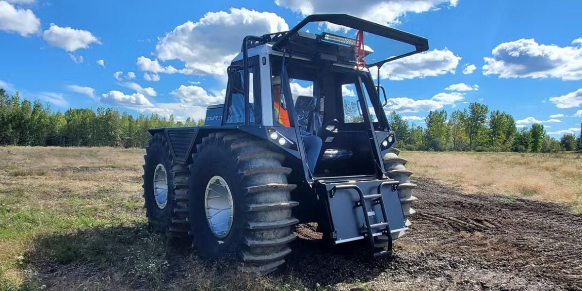 Marsh Buggies | Resources | U.S. Aqua Services